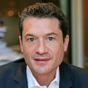 HeadFirst Global - Connecting People